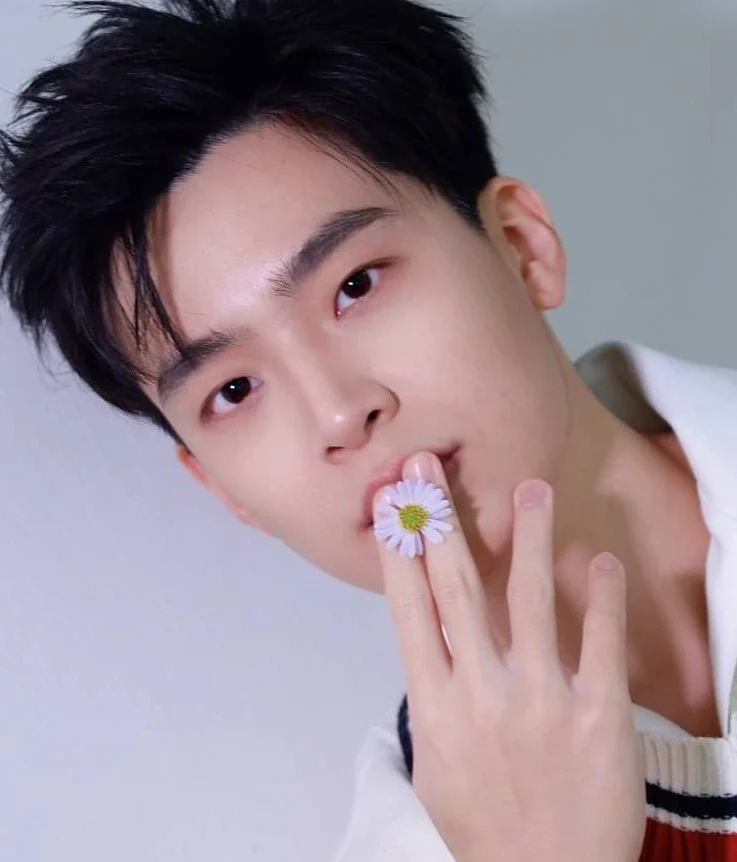 เน๋ง ศรัณย์ นราประเสริฐกุล (Neng Sarun Naraprasertkul) - นักแสดงละครไทย ...